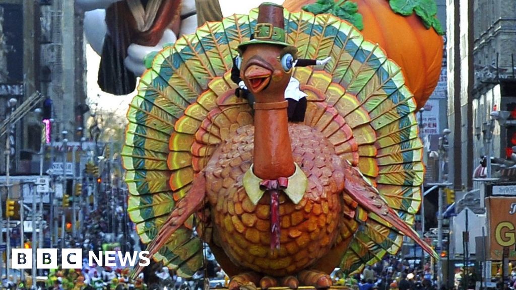 Thanksgiving with black families, and other families too - BBC News