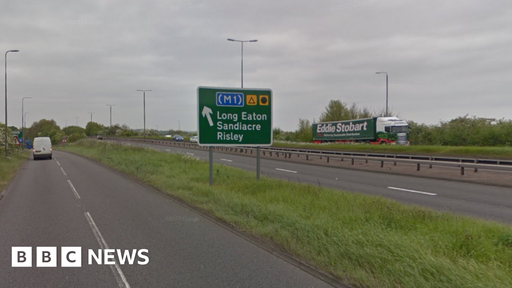 Man and woman killed in A52 crash in Derbyshire - BBC News