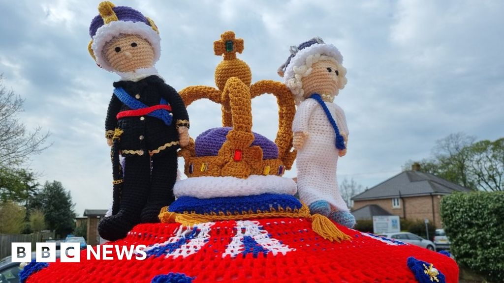 Coronation toppers crown Yorkshire and Lincolnshire post boxes