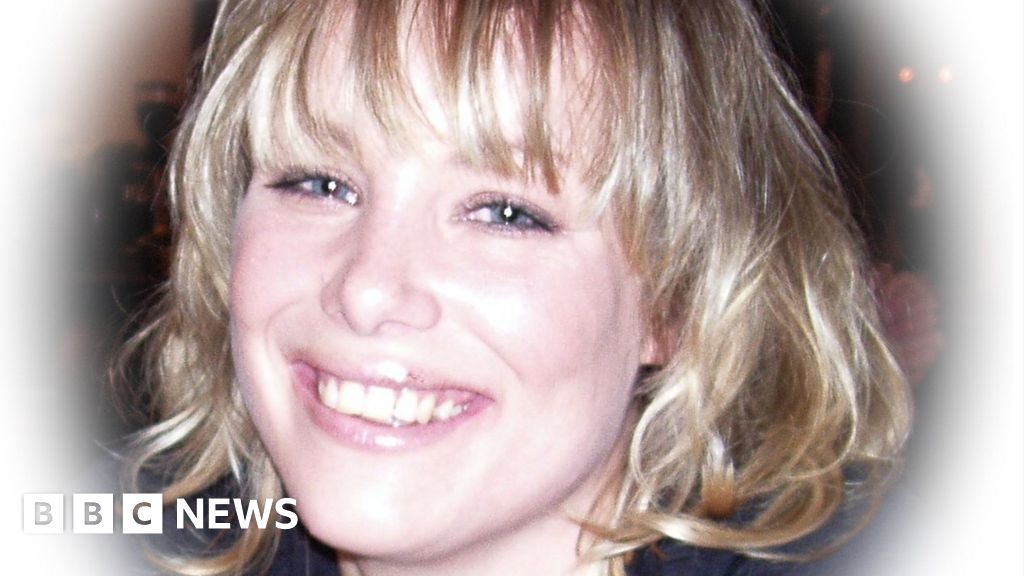 Norfolk and Suffolk NHS trust lost track of patient deaths - review