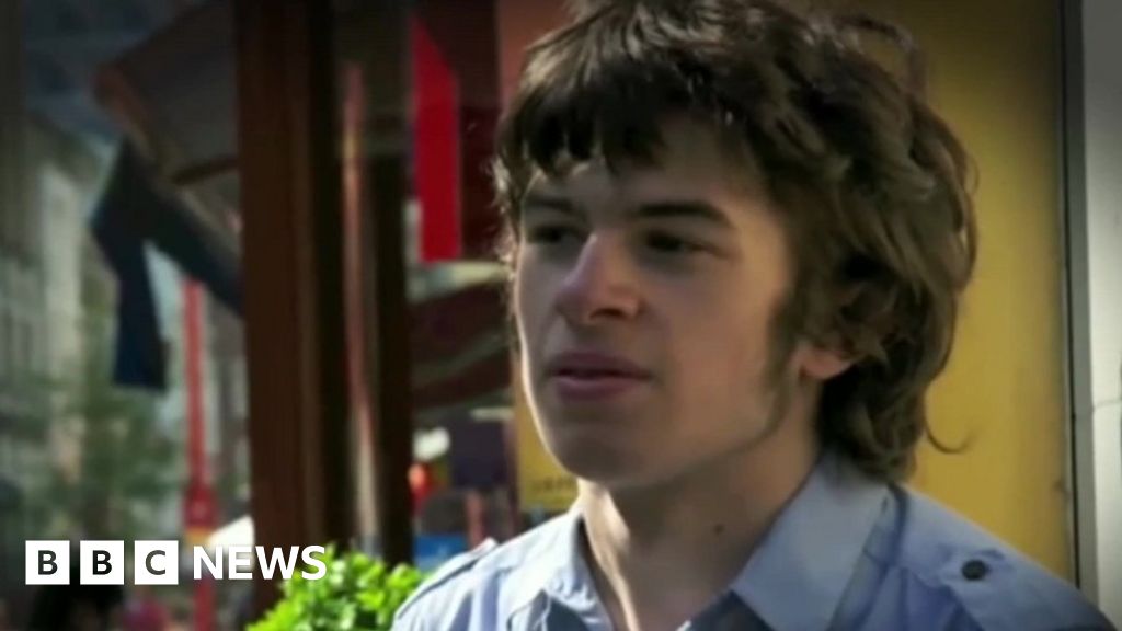 NHS Trust apologises for residential care failings - BBC News