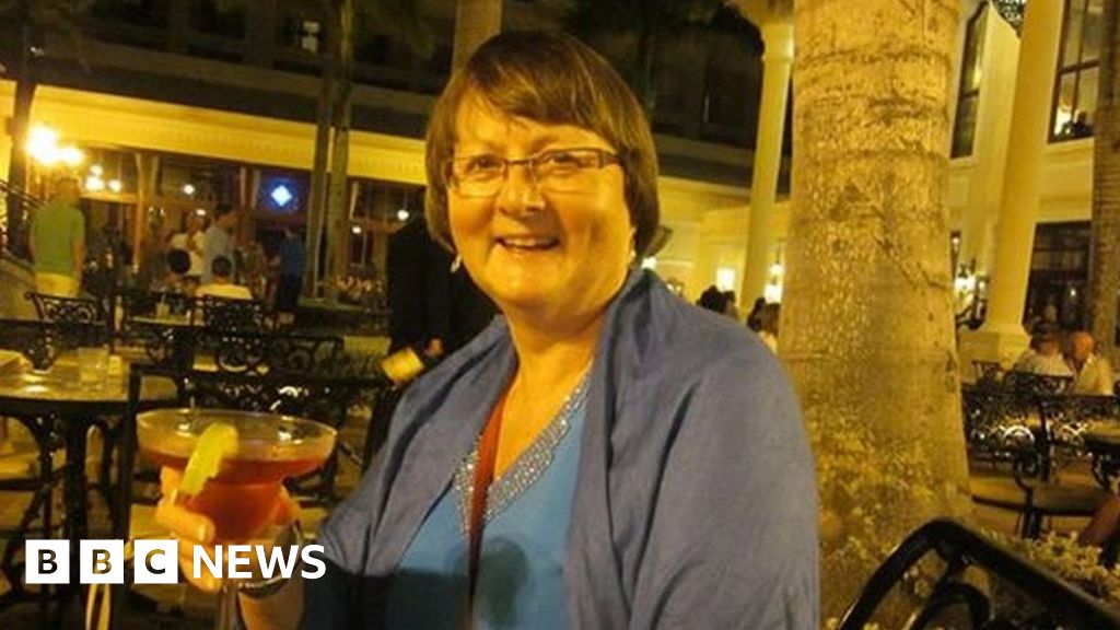 Canadian Linda Vatcher killed in Jordan gun attack - BBC News