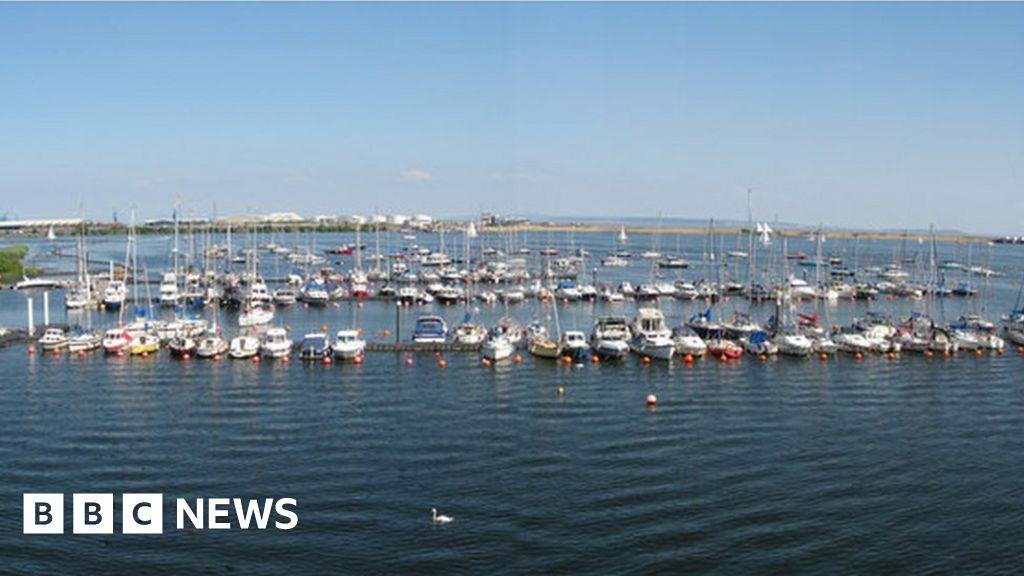 Cardiff Yacht Club inquiry into boat collapse death - BBC News