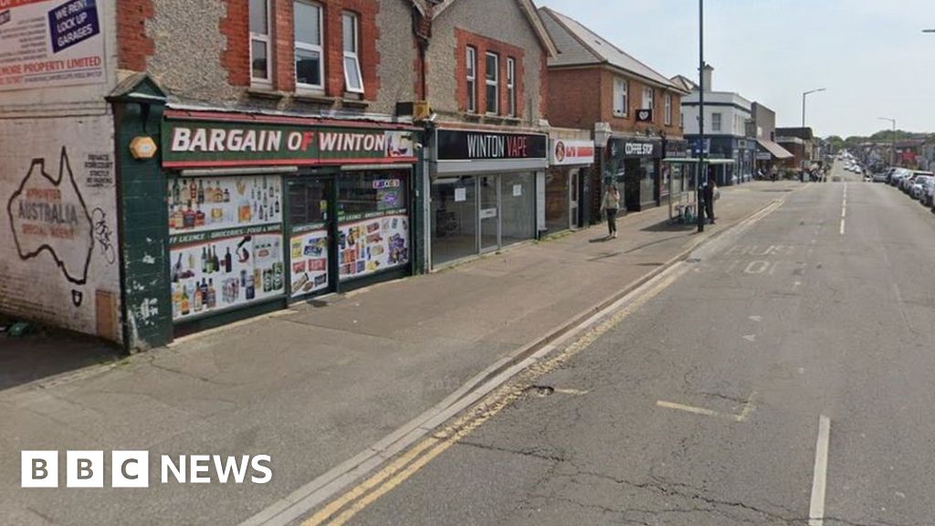 Bournemouth road closes for two-week reconstruction work - BBC News