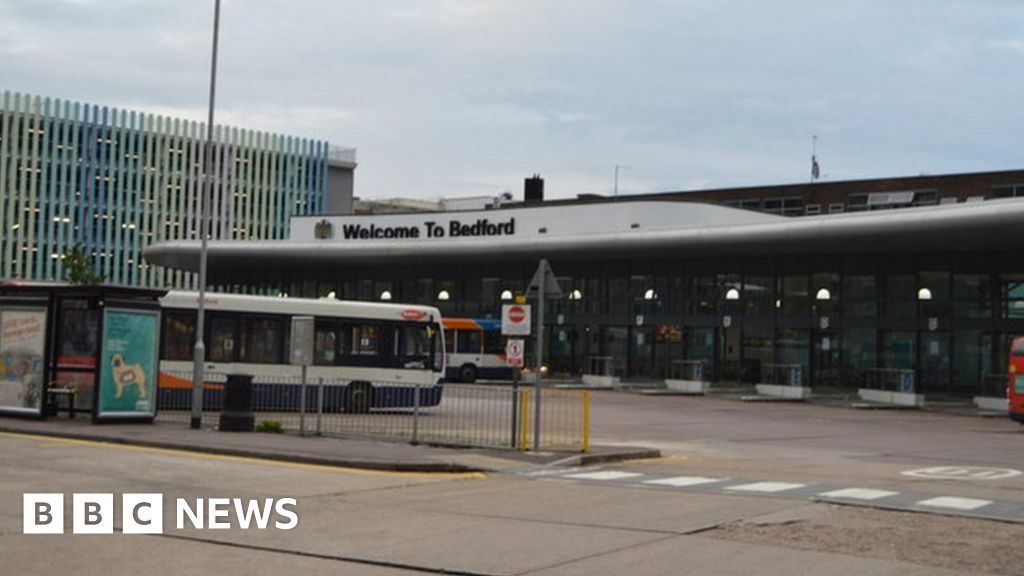 Bedford bus station death 'immediate'