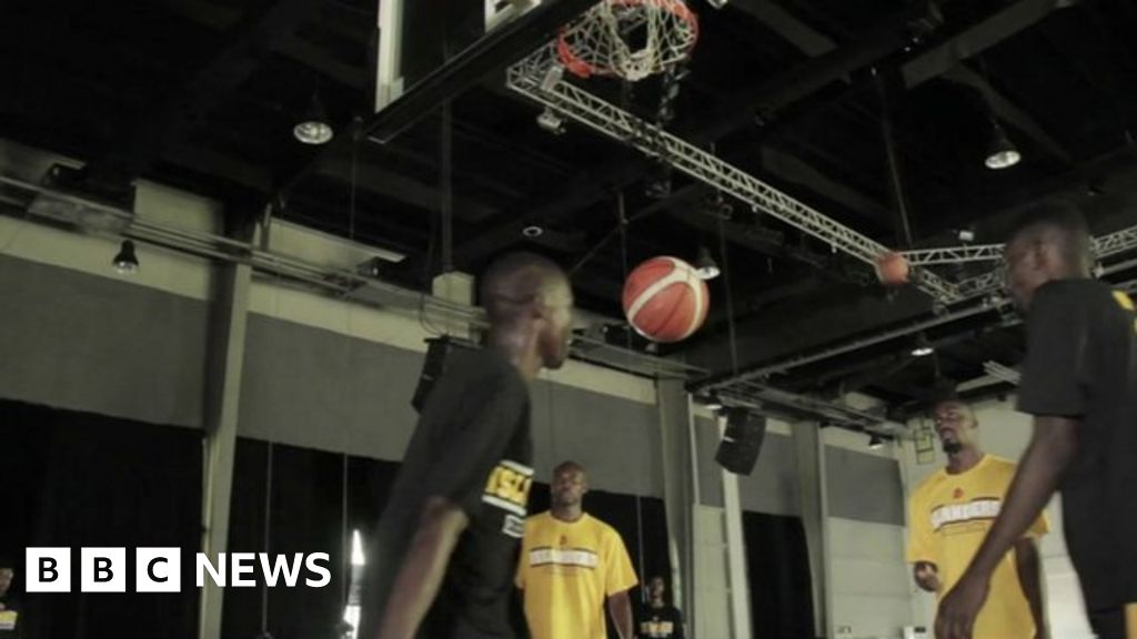 Olympic dreams for African basketball teams - BBC News