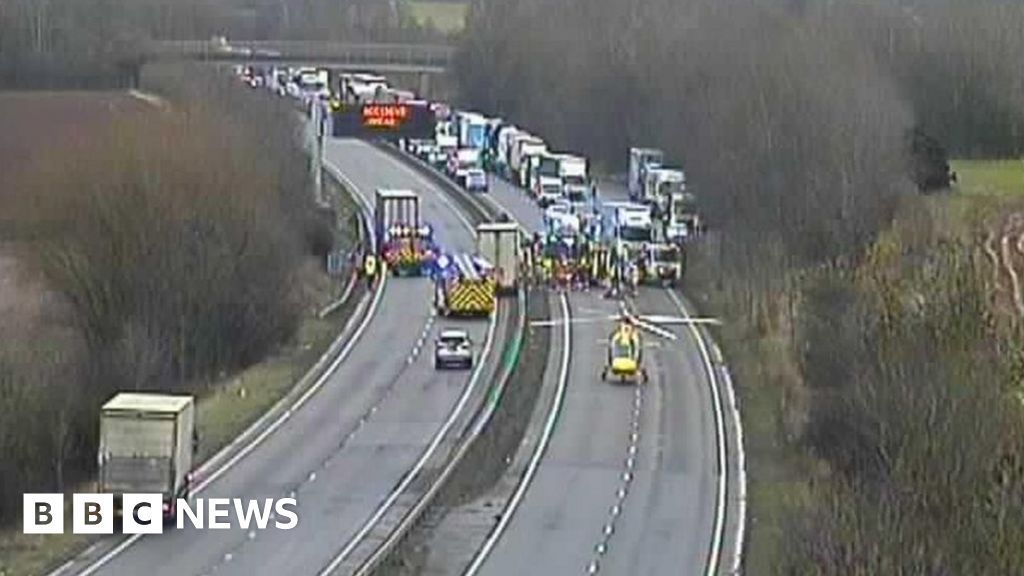 A42: Man taken to hospital after two-lorry crash in Leicestershire ...