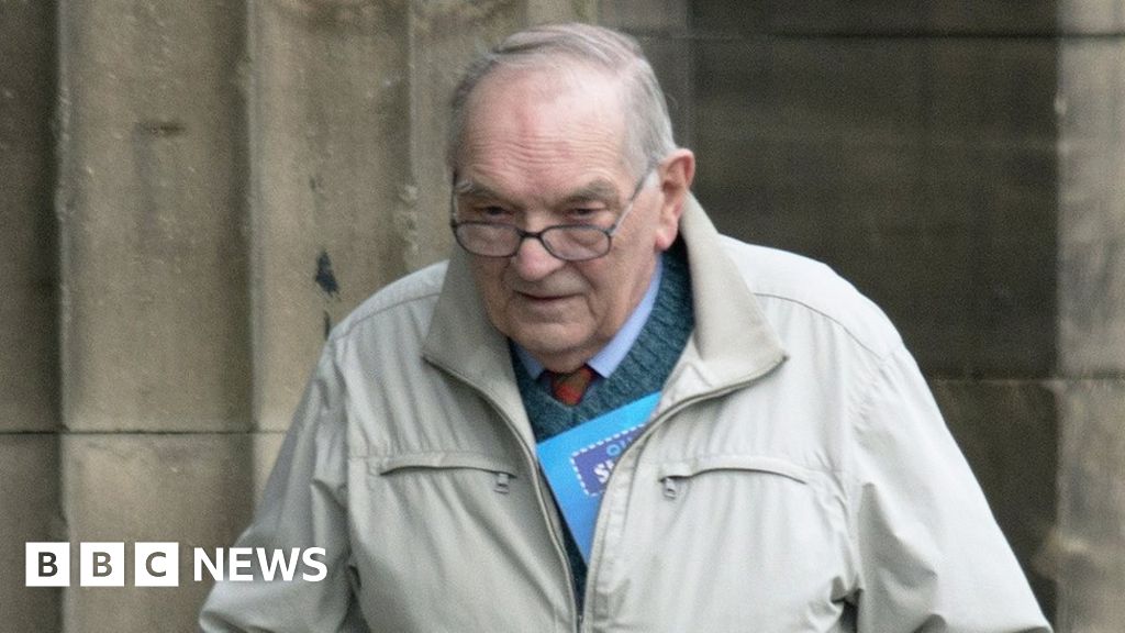 Ex-football coach jailed for abusing boys in Perth - BBC News