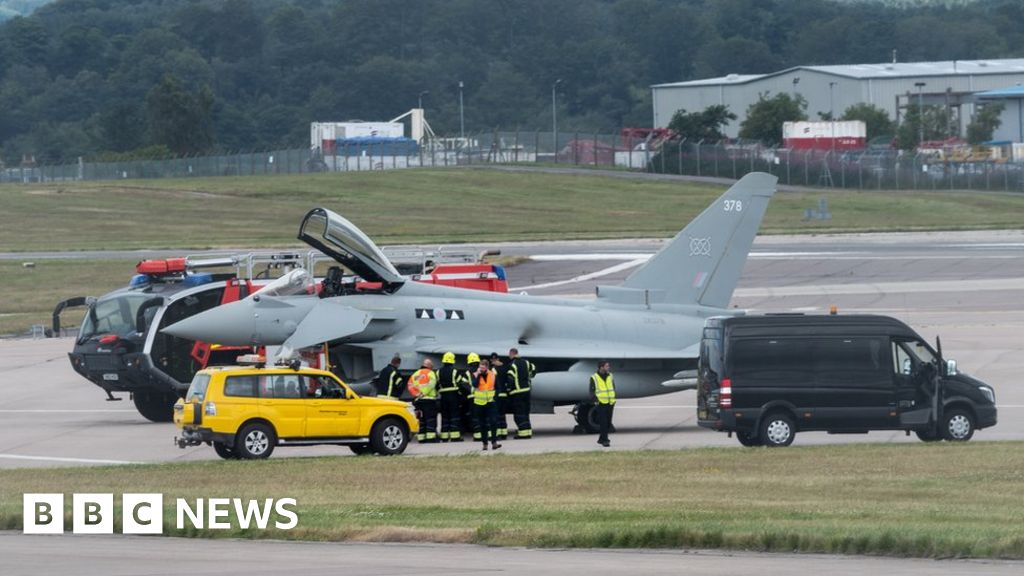 RAF jet forced to make emergency landing at Aberdeen Airport - BBC News