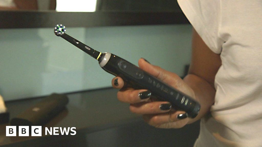 Smart toothbrush aims to improve technique and other tech