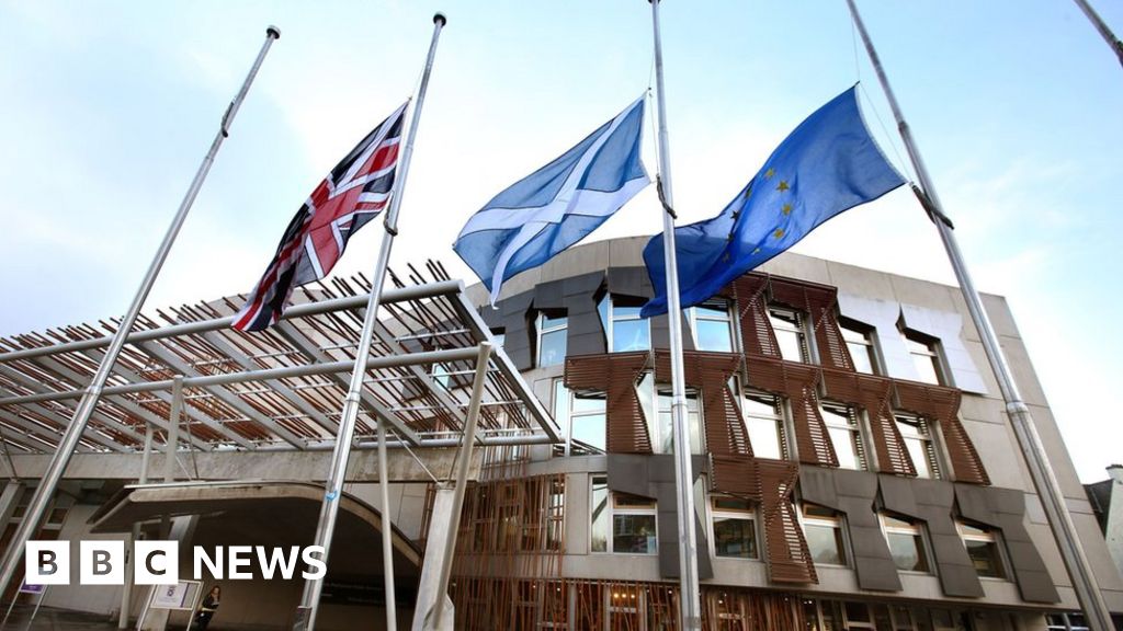 MSPs vote to reject UK Brexit legislation