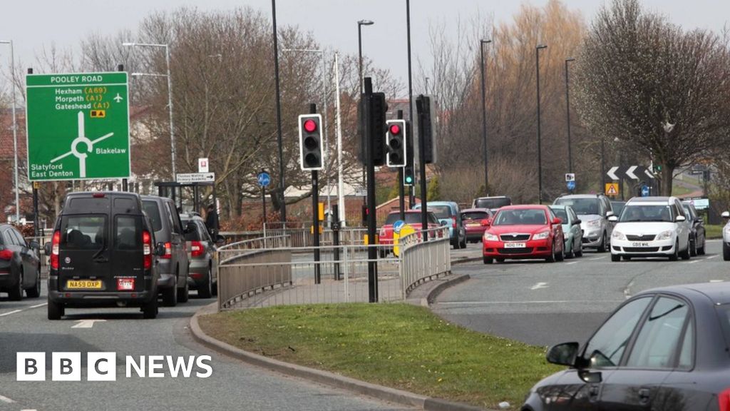 New Newcastle homes stuck in limbo over A1 junction upgrades - BBC News