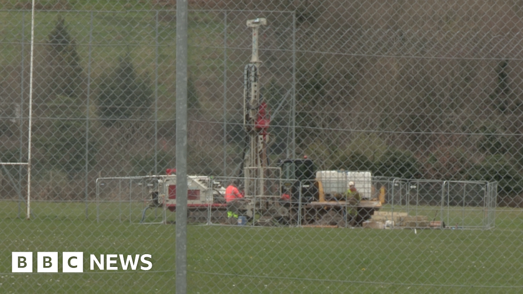 Newry and Warrenpoint roadworks moves forward - BBC News