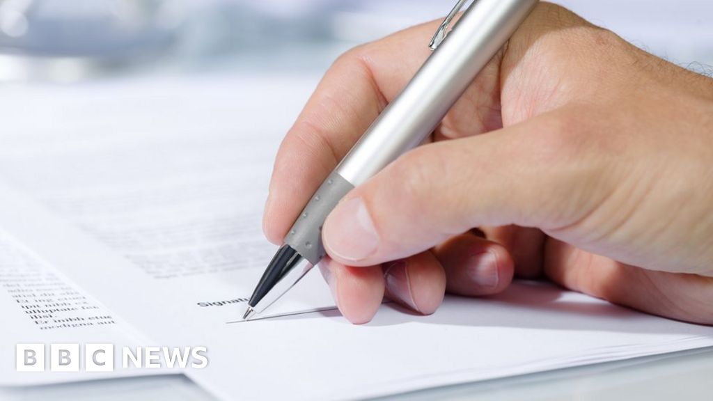 Australia insurance firm offers gender-neutral option on forms - BBC News