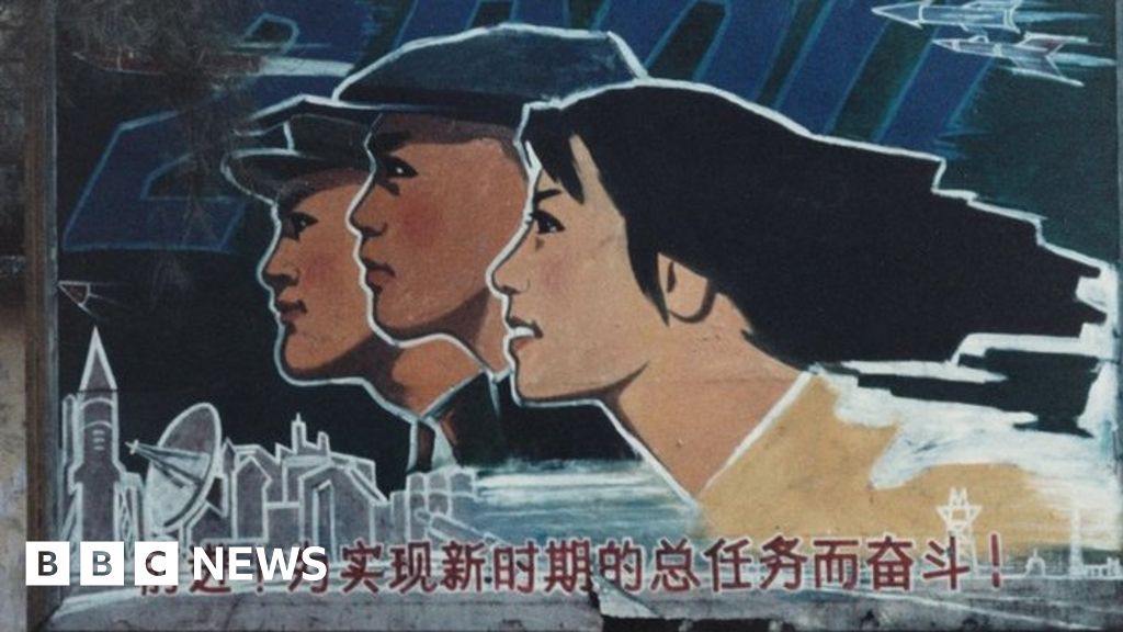 Your pictures: Posters - BBC News