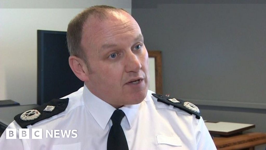 Stalkers target victims '100 times before being reported' - BBC News