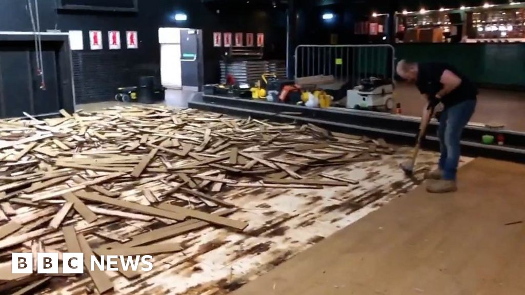 Rock City Nottingham's dancefloor to be sold - BBC News
