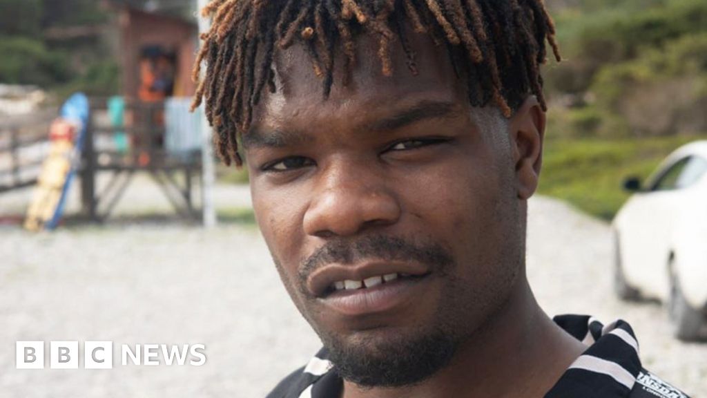 Levi Davis: Police probe claims man seen in water calling for help ...