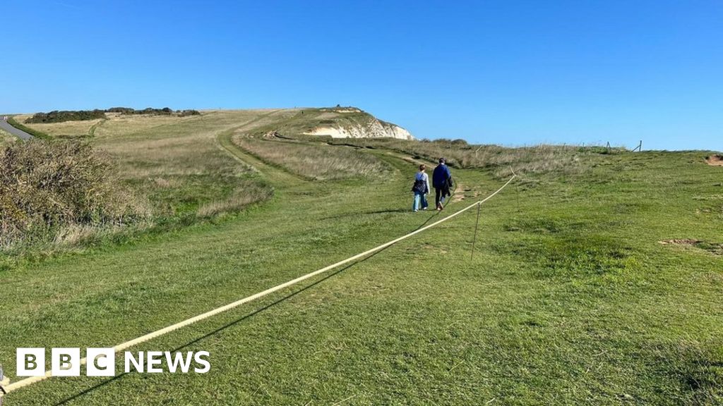 East Sussex cliff tops to be fenced off after dry summer - BBC News