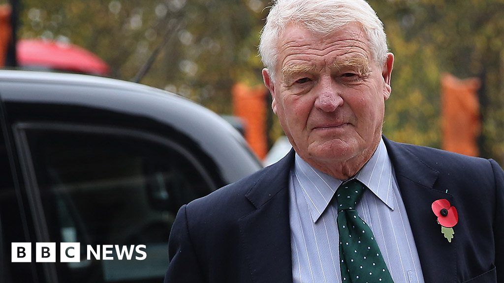 Ashdown: UK failing to pressure Gulf states over jihadist funding - BBC ...