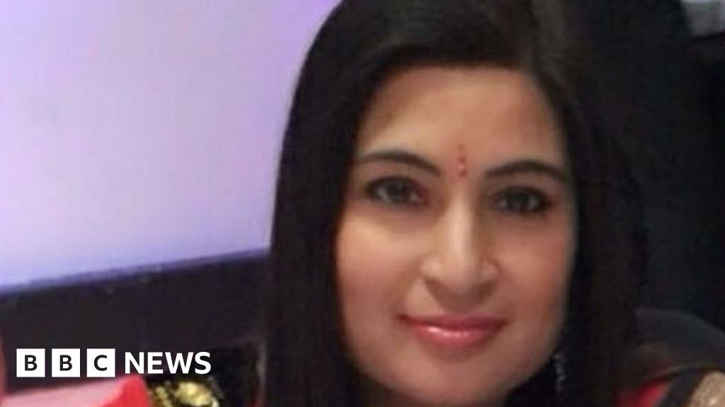 Leicester murder accused dragged ex-wife's body through streets in a ...
