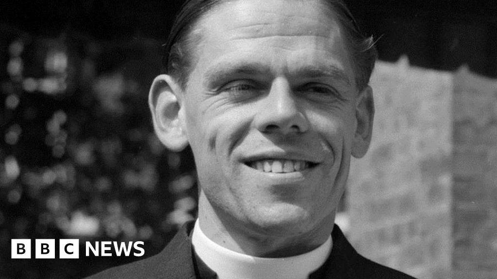 Social services abuse claims were 'never' reported, tape reveals - BBC News