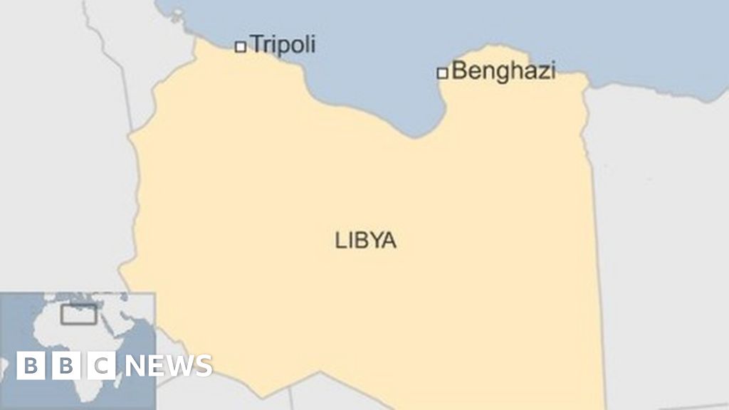 Benghazi explosion: Suicide bomb kills 18 in Libyan city - BBC News