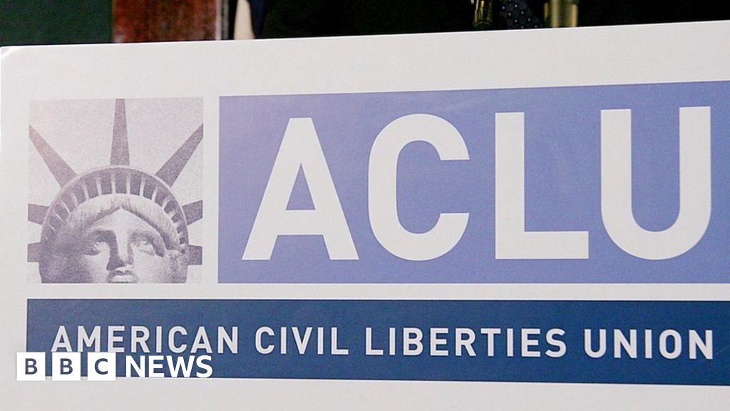 Civil liberties group ACLU seeks help using anti-Trump donations - BBC News