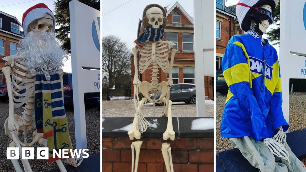Life-sized skeleton stolen from outside Cheltenham clinic - BBC News