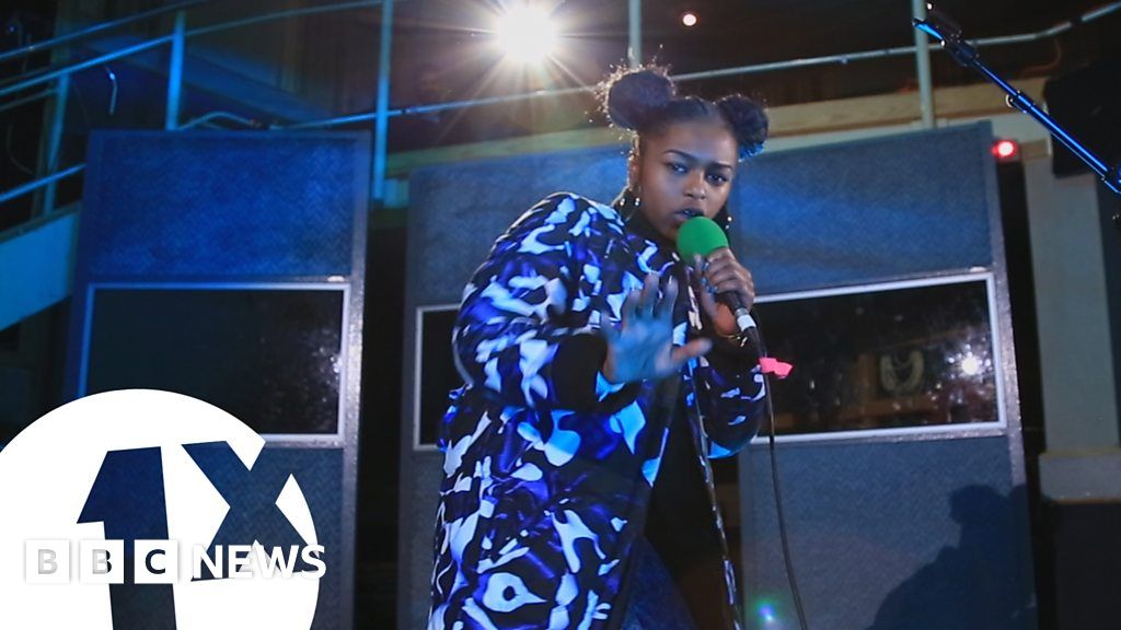 Nadia Rose performs Get To Know at the BBC's Maida Vale Studios. - BBC News