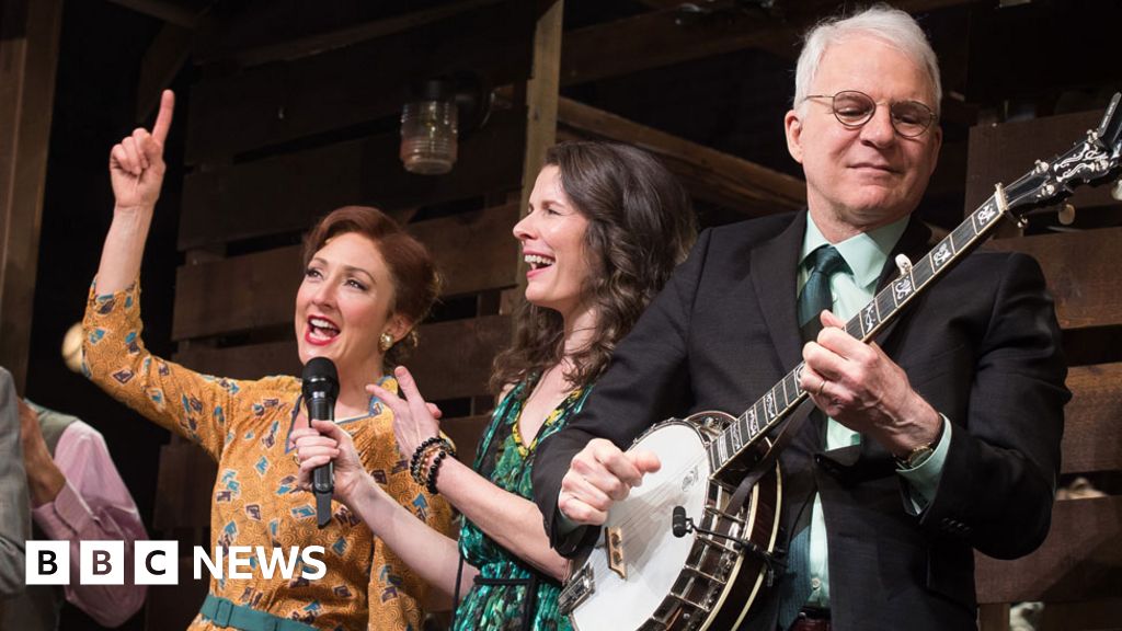 Steve Martin musical Bright Star to close on Broadway - BBC News