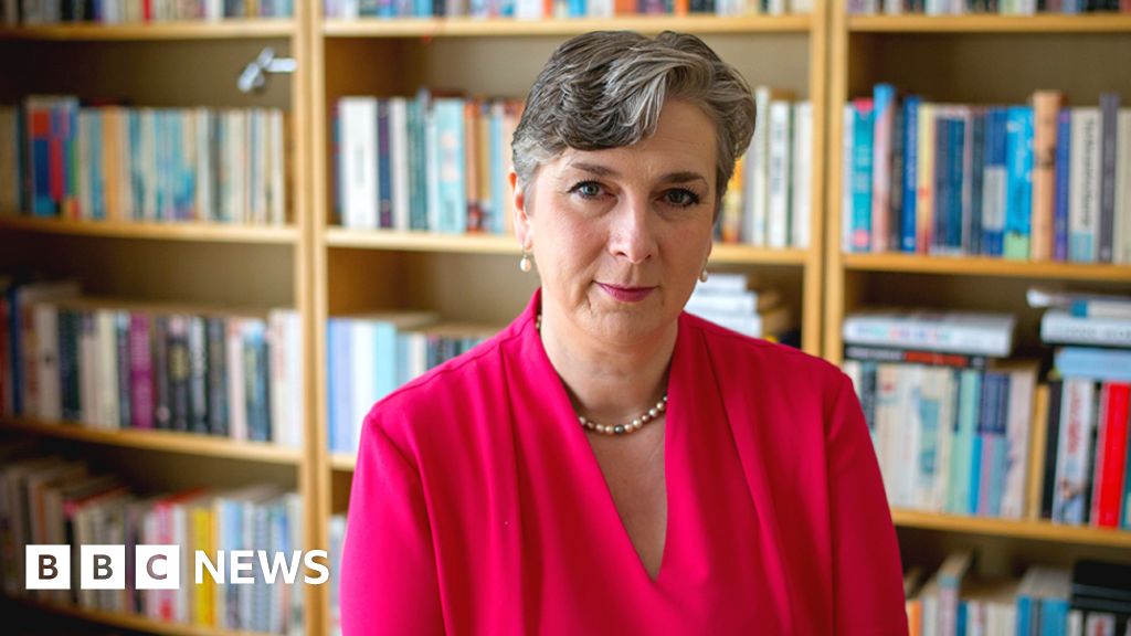 My quest to stop my MS in its tracks - BBC News