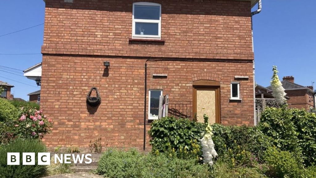 Worcester 'gas explosion' injures elderly woman