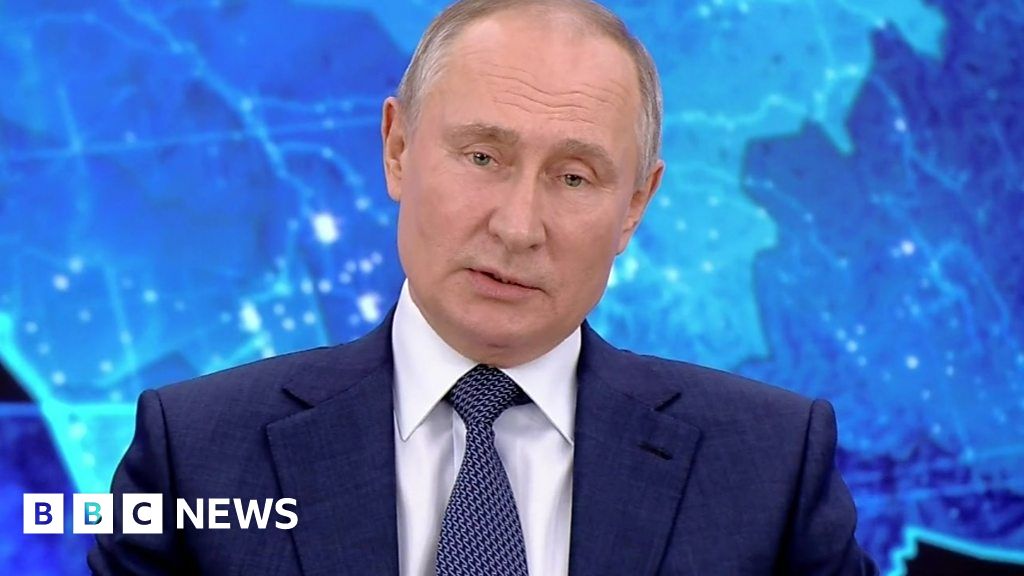 Does Putin admit any responsibility for 'new Cold War'?