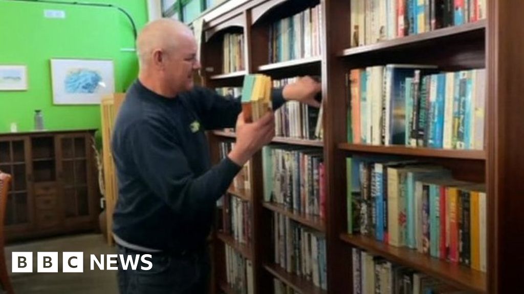 Emmaus homeless project to become entirely self-funding - BBC News