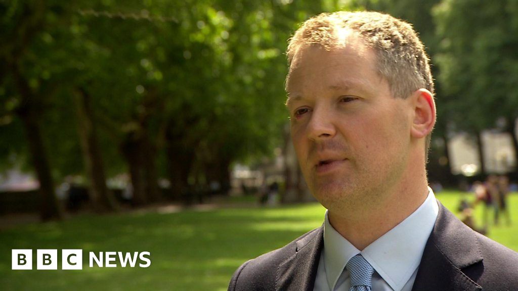 Neil O'Brien MP: Next PM should 'turn on spending taps' - BBC News