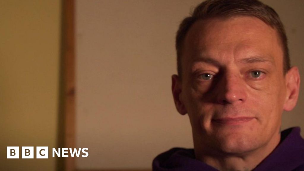 Heroin addiction: 'My family didn't recognise me'