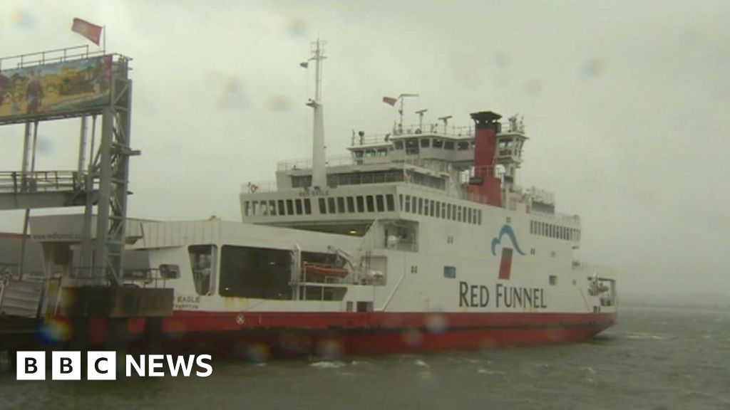 Storm Dennis: Ferry passengers spend night on board - BBC News