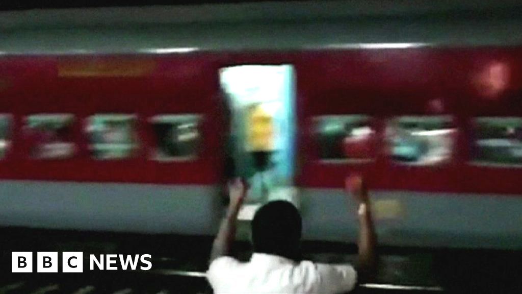 Engineless runaway train in India gives passengers a scare - BBC News