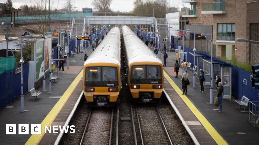 Southeastern: Train company plans to replace old rolling stock