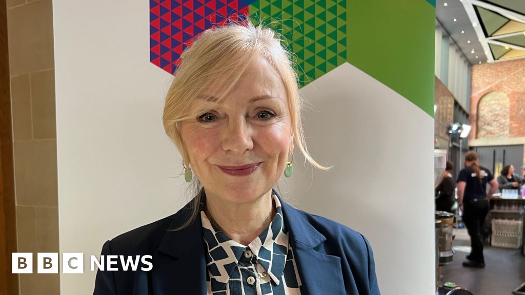 Who is Labour Party West Yorkshire mayor candidate Tracy Brabin?