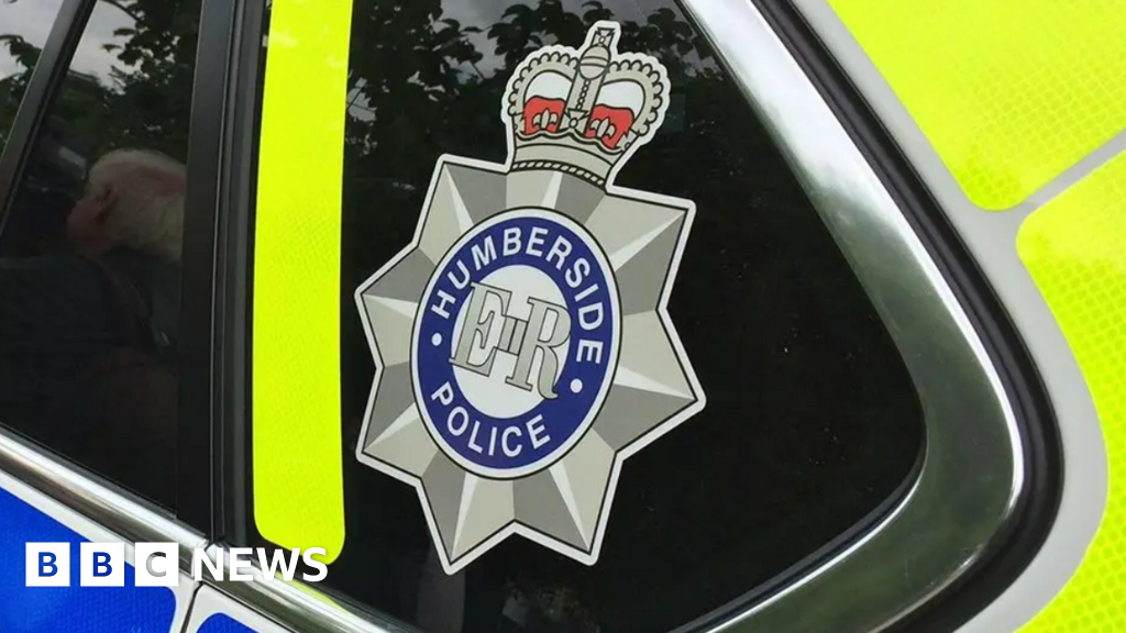 Boy, 17, stabbed in leg in Scunthorpe altercation - police