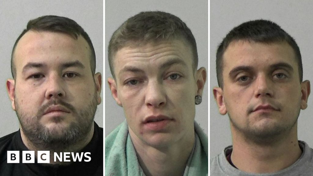 Five members of South Shields garage torture gang jailed - BBC News