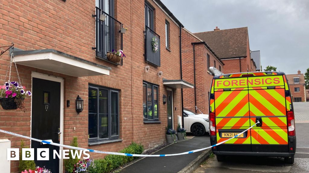 Two appear in court in connection with Devizes murder - BBC News