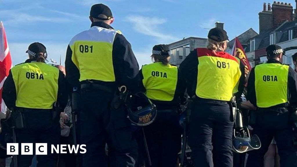 Weymouth protests: Man charged with violent disorder - BBC News