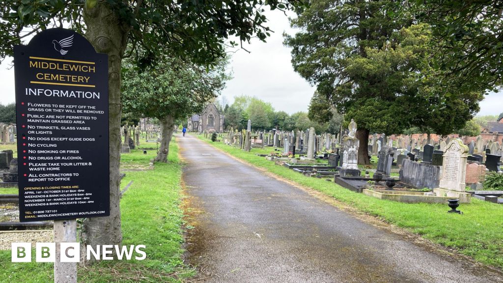 Middlewich: 49 interments 'not recorded' in burial registers