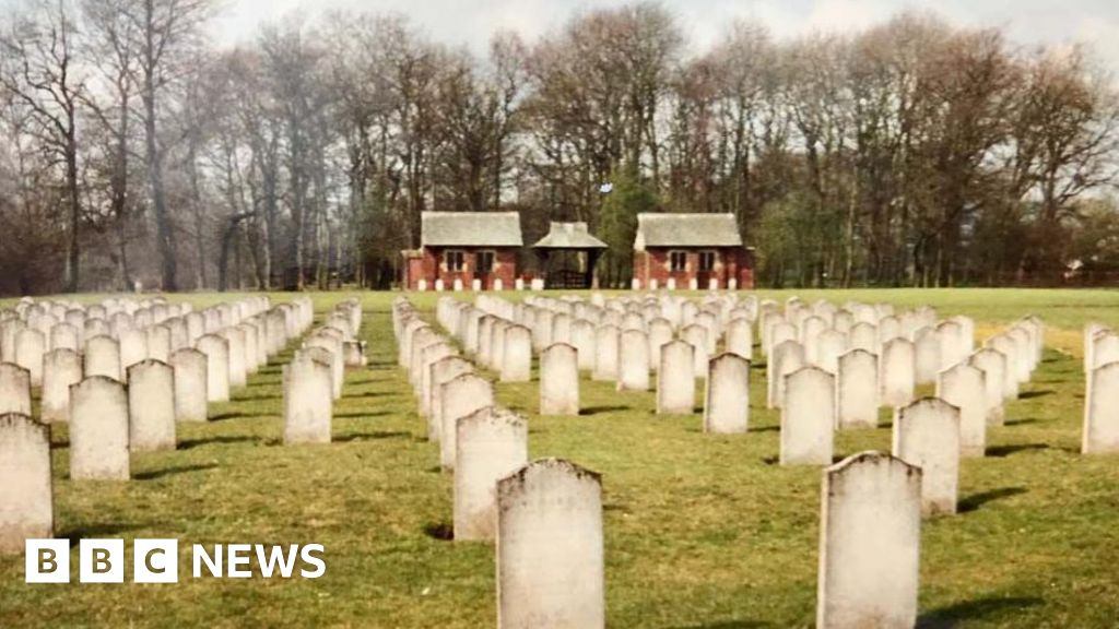Campaigners to host Calderstones hospital cemetery open day - BBC News