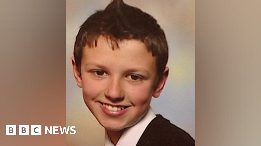 Oliver King's life-saving legacy spans 6,000 miles - BBC News