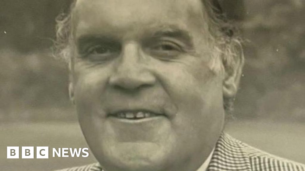 Sefton Council criticised over teacher sexual abuse claims