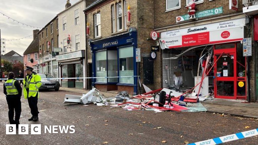 Chatteris cash machine stolen in Post Office ram-raid